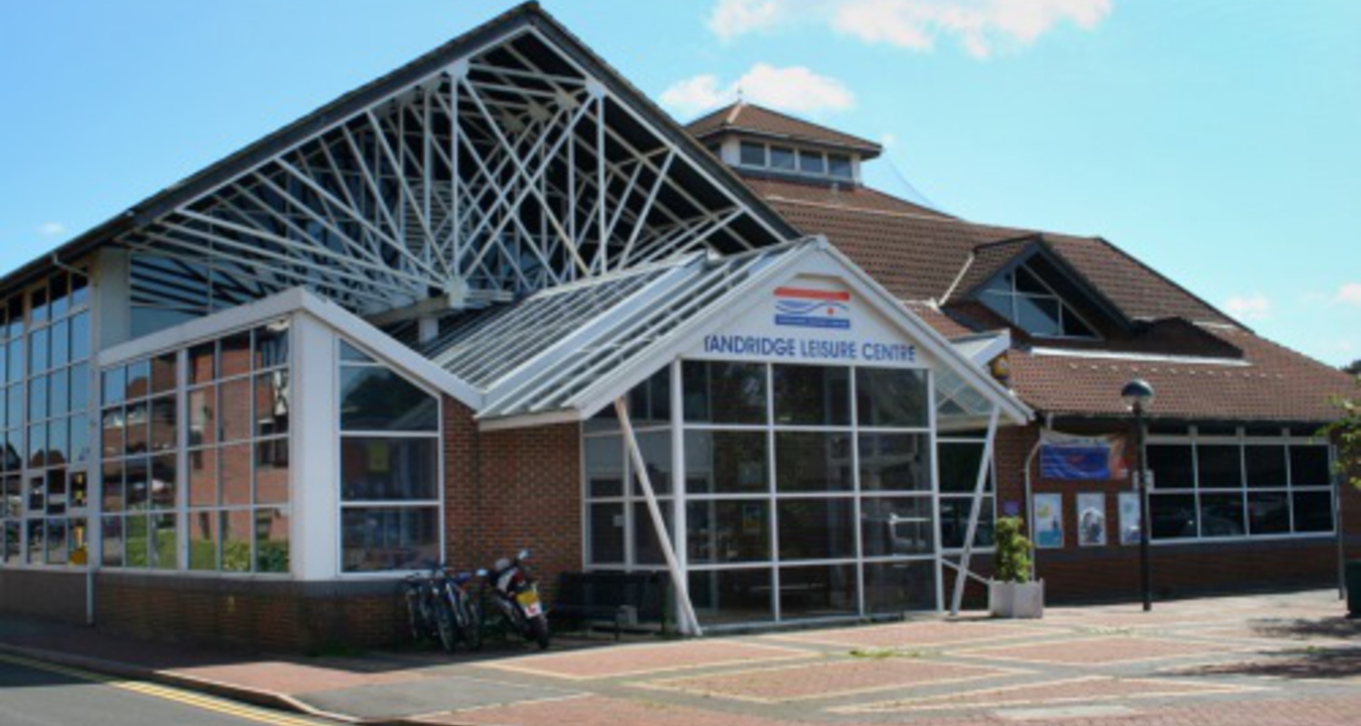 Oxted pool to reopen for 3 days but must close again on Thursday ...